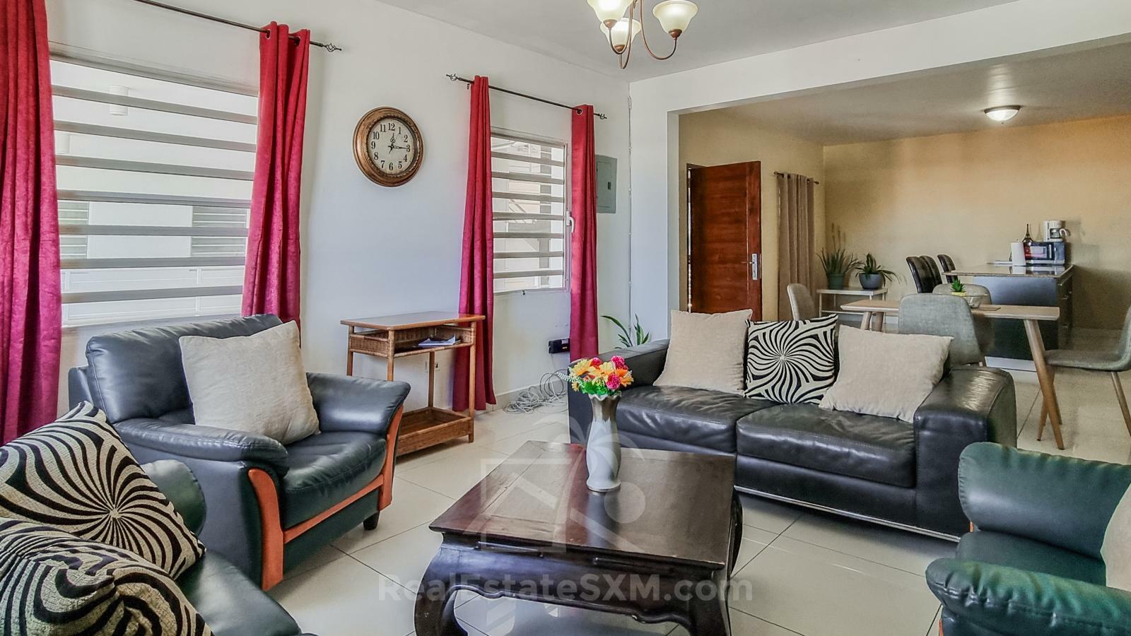 Fully Furnished 2-bedrooms apartment FOR RENT Cole