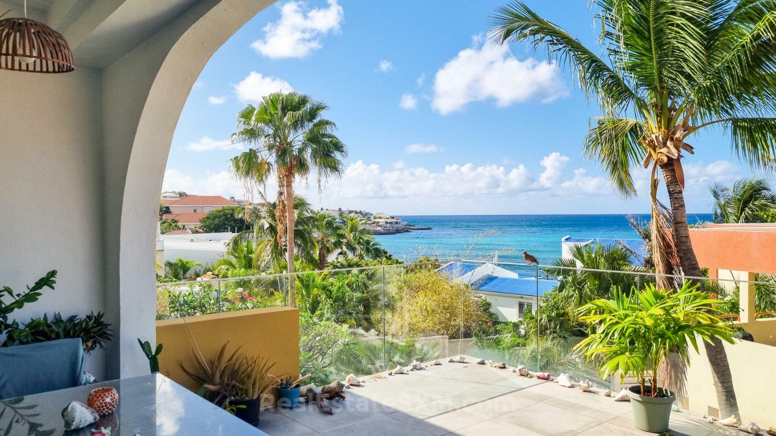 FOR RENT Corner Townhouse with Stunning Caribbean