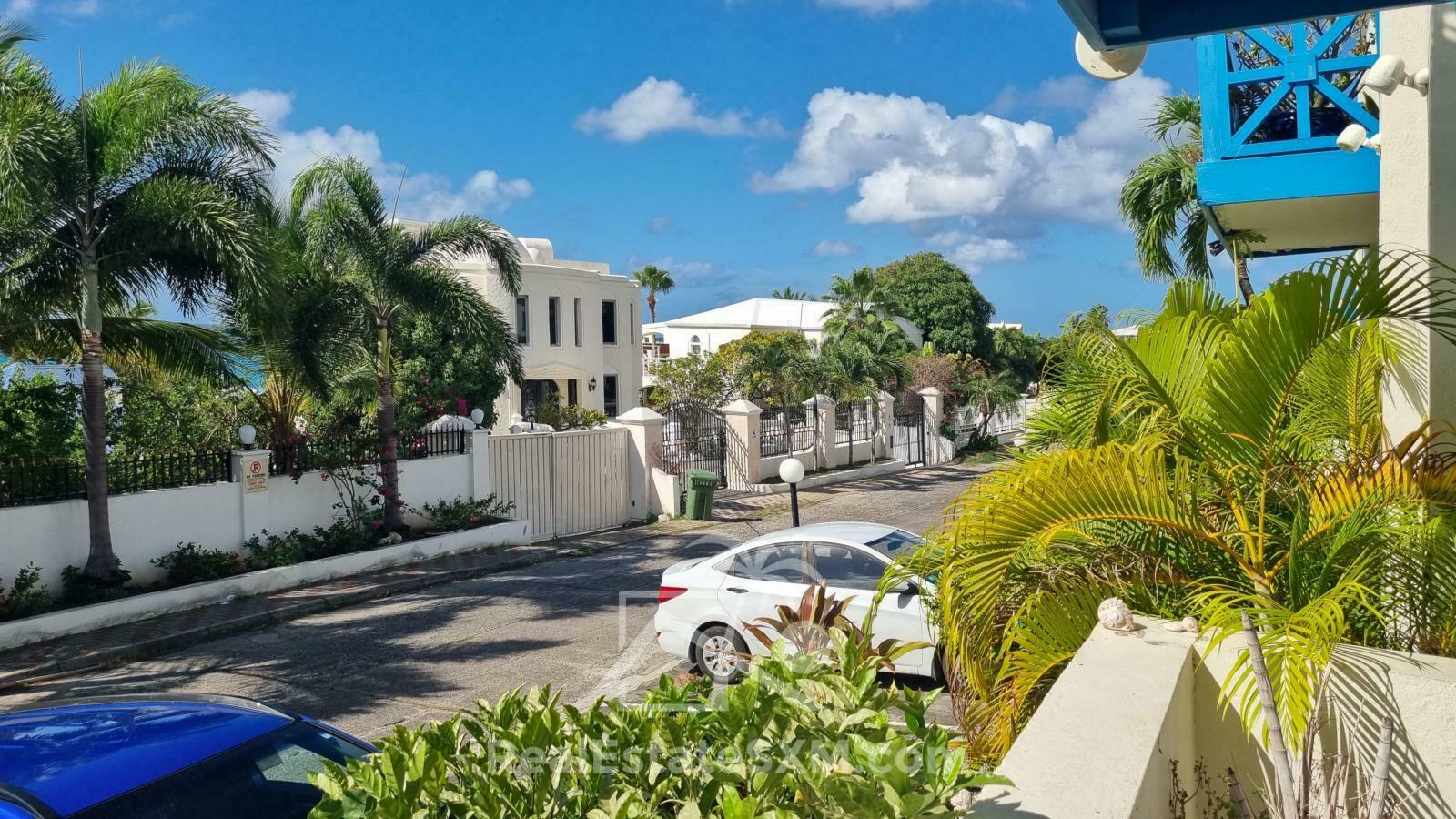 St Maarten Pelican Key condo For Sale. Relaxed Atmosphere